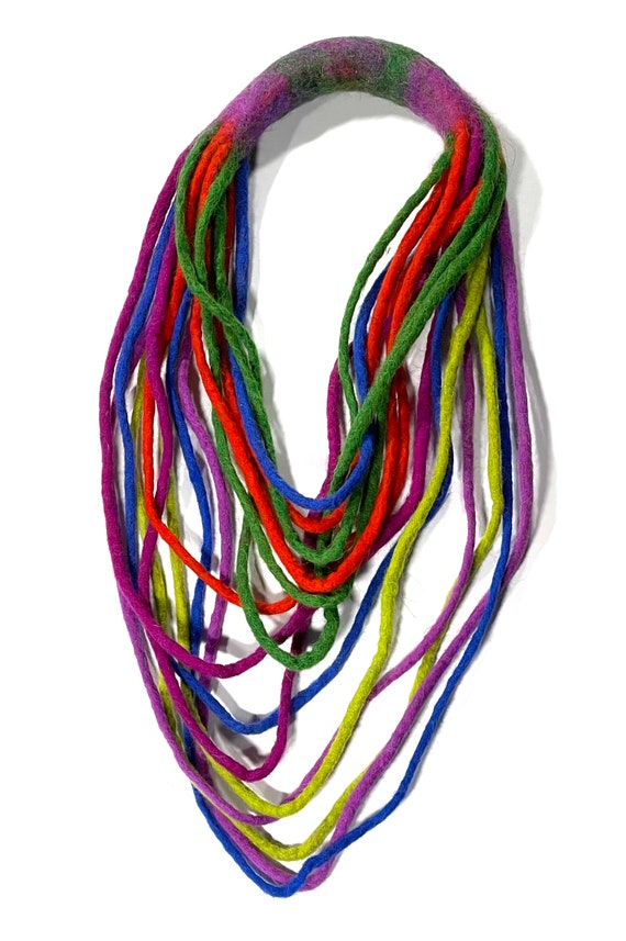 15 Strand Wool Necklace - Gem