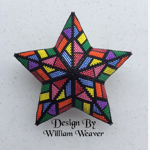 Santa 3D Peyote star pattern Beaded christmas ornament patterns Warped square pattern Beaded ...