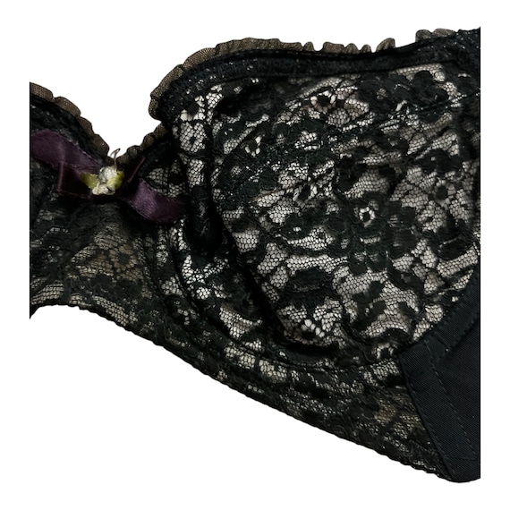 1950’s Black and Cream Lace Bullet Bra, Vintage Frenc… - Gem