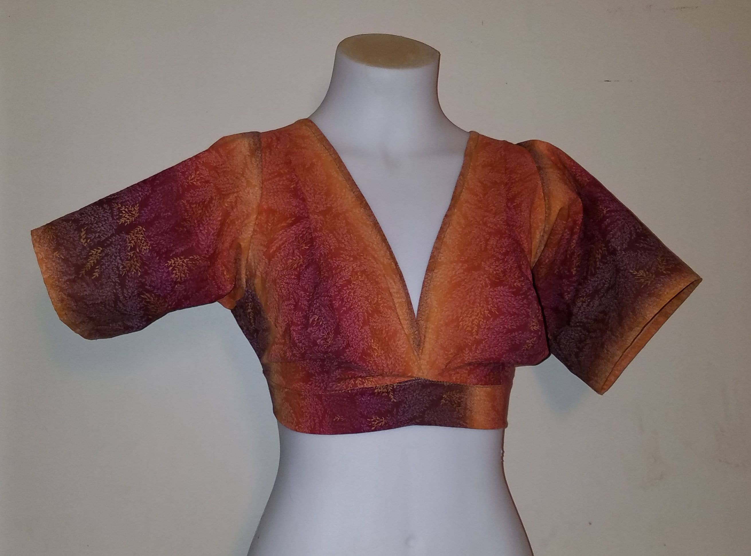 48D / 46F / 44G Angeldmort Tribal Belly Dance V-neck Choli Printed ...