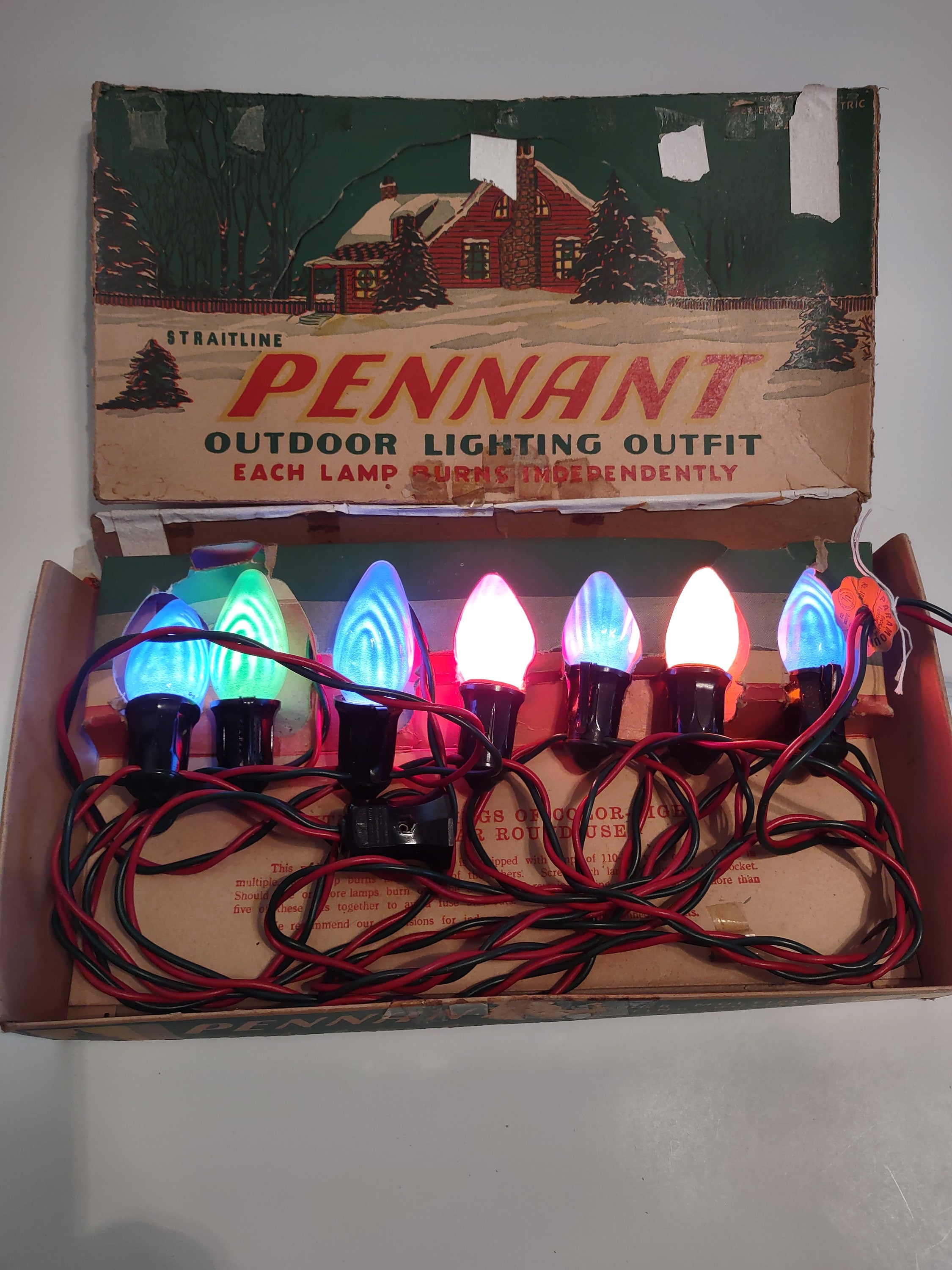 Christmas Holiday Lights C9 FLAME Straitline PENNANT Outdoor Lighting ...