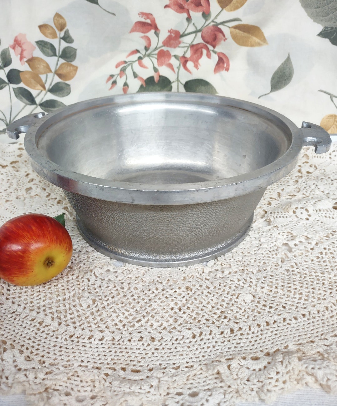 Guardian Service 2.5 Quart Cookware Hammered Aluminum Round Casserole ...