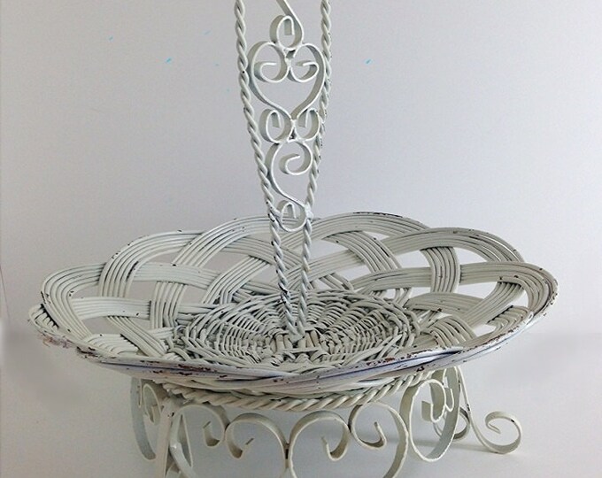 Vintage White Wicker Basket Lazy Susan Style Wicker Tray - Etsy