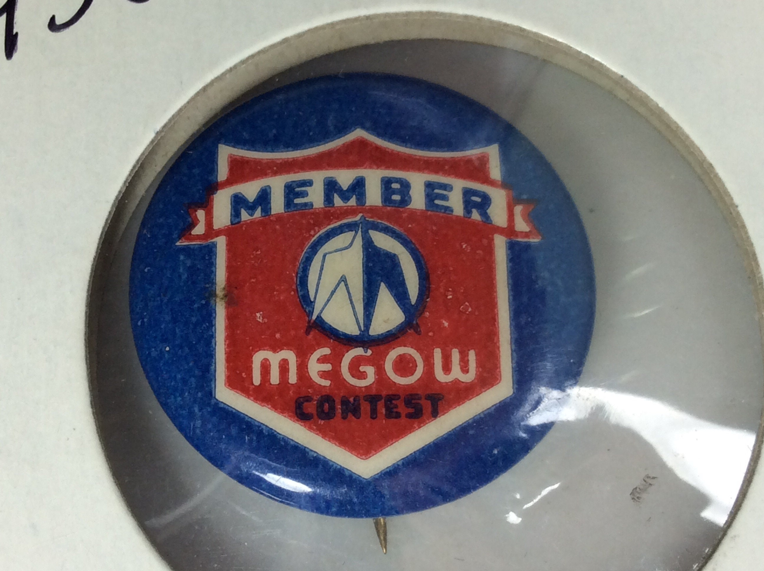 Memorabilia Art & Collectibles 15offSaleEndsTomorrow Vintage Pin Back ...