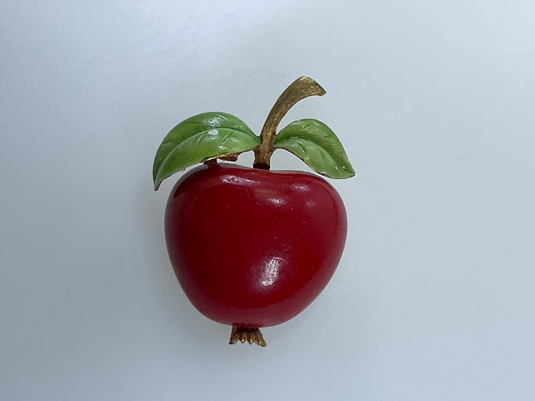 Vintage JJ Pin Brooch Gold Toned Apple With Red and Green Enamel Used ...