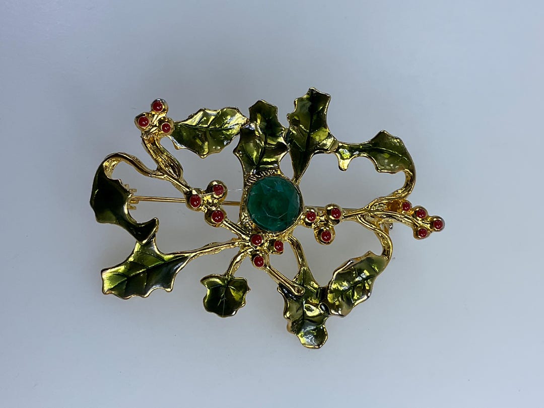 Vintage KC Pin Brooch Gold Toned Holly With Red Green Enamel and Stone ...