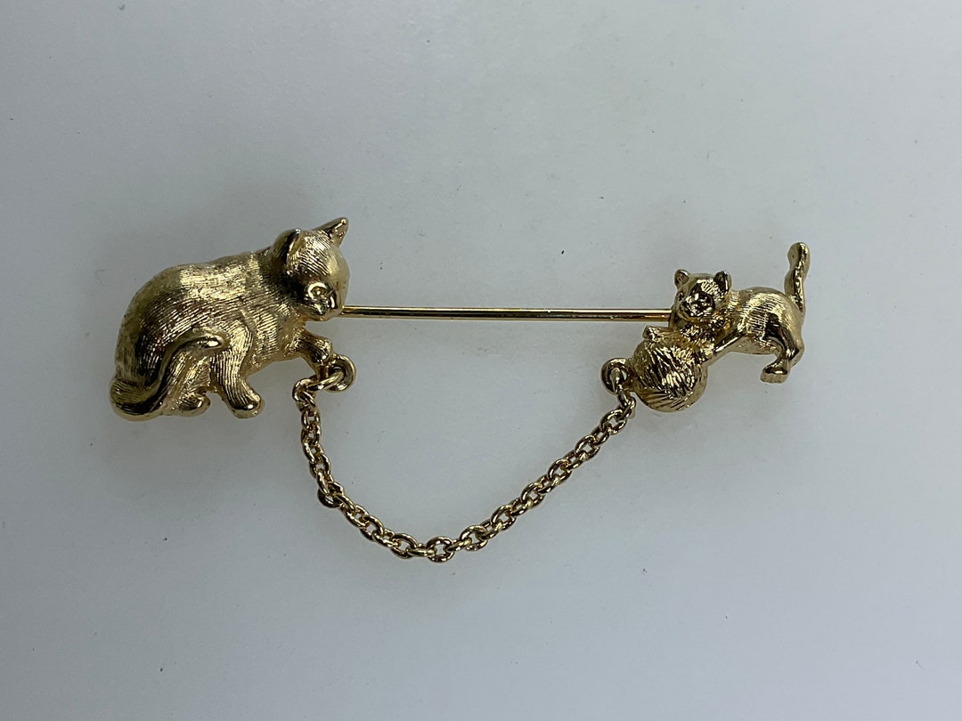 Vintage Avon Stick Pin Gold Toned Cat Kitten Yarn Ball and - Etsy