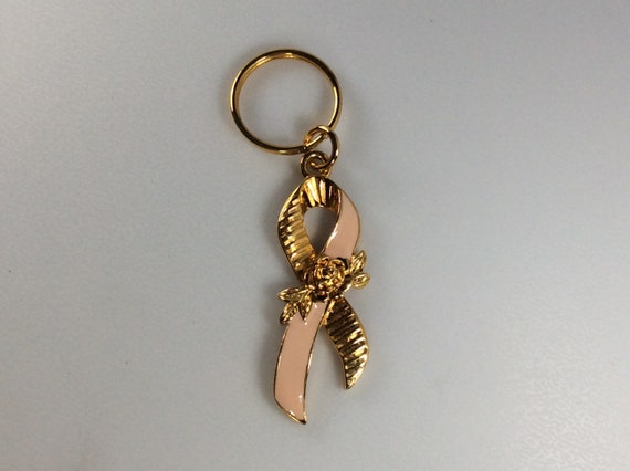 Vintage Avon Keychain Gold Toned Ribbon With Rose And… - Gem