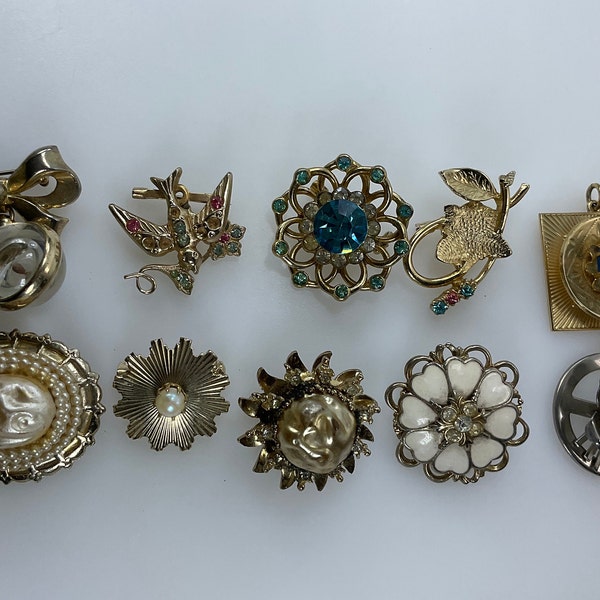 Vintage Coro Locket - Etsy