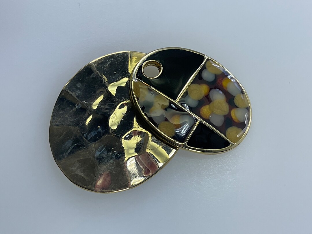 Vintage KC Pendant Set Gold Toned Ovals Black Yellow White Enamel Used ...