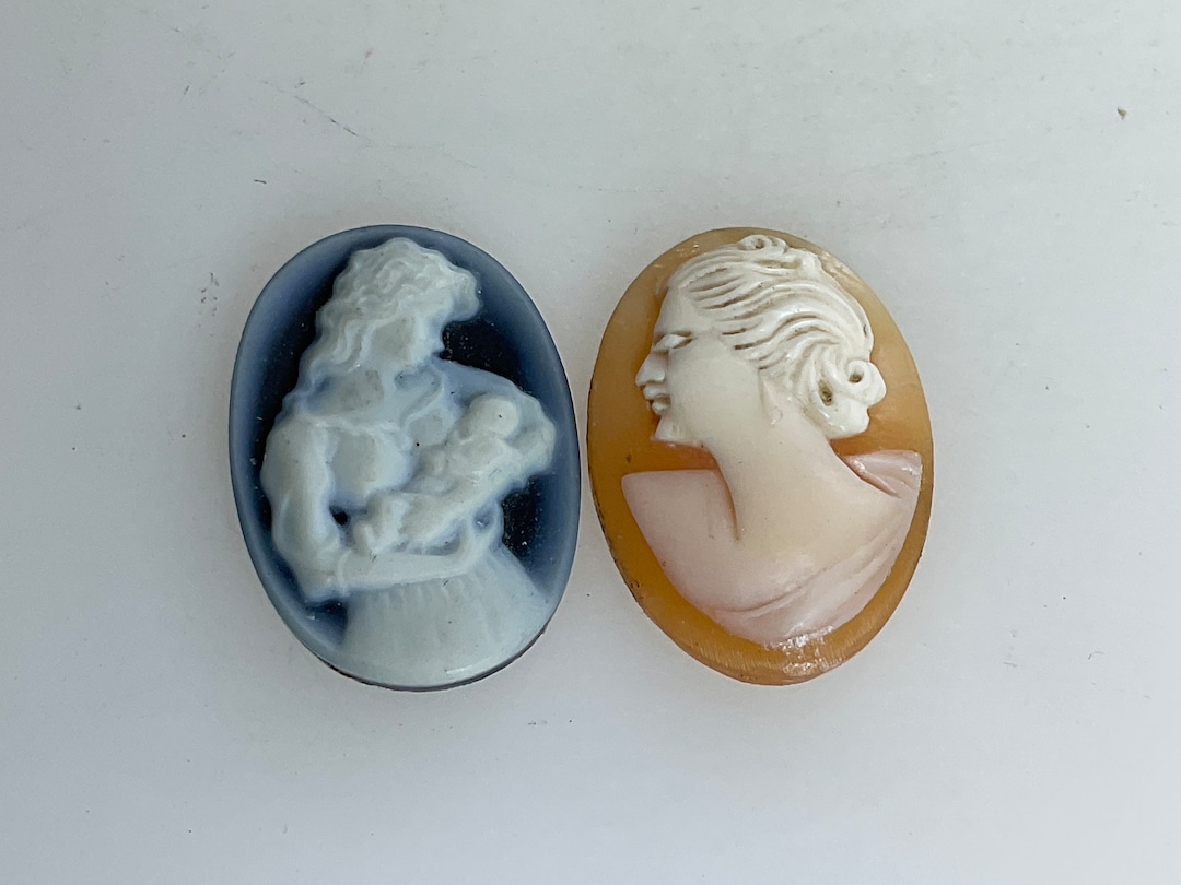 Vintage Lot of 2 Oval Cameo Cabochons Assorted Designs Used - Etsy
