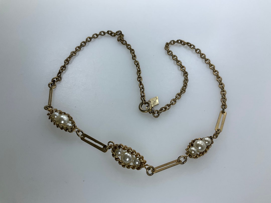 Vintage Sarah Coventry 16” Necklace Gold Toned Chain With Faux Pearl ...