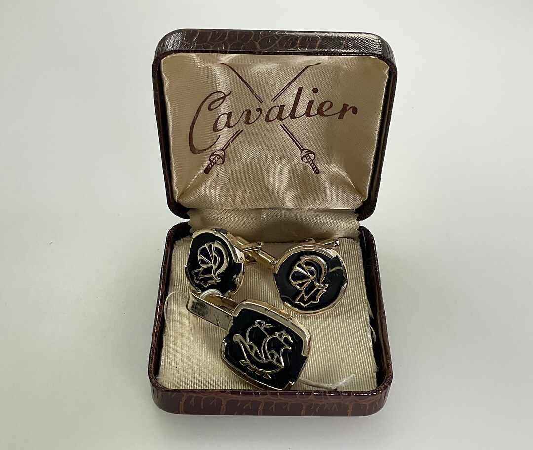 Vintage Cavalier Cuff Links and Tie Clip Set Gold Toned Helmets and ...