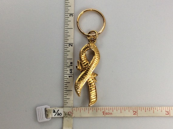 Vintage Avon Keychain Gold Toned Ribbon With Rose And… - Gem