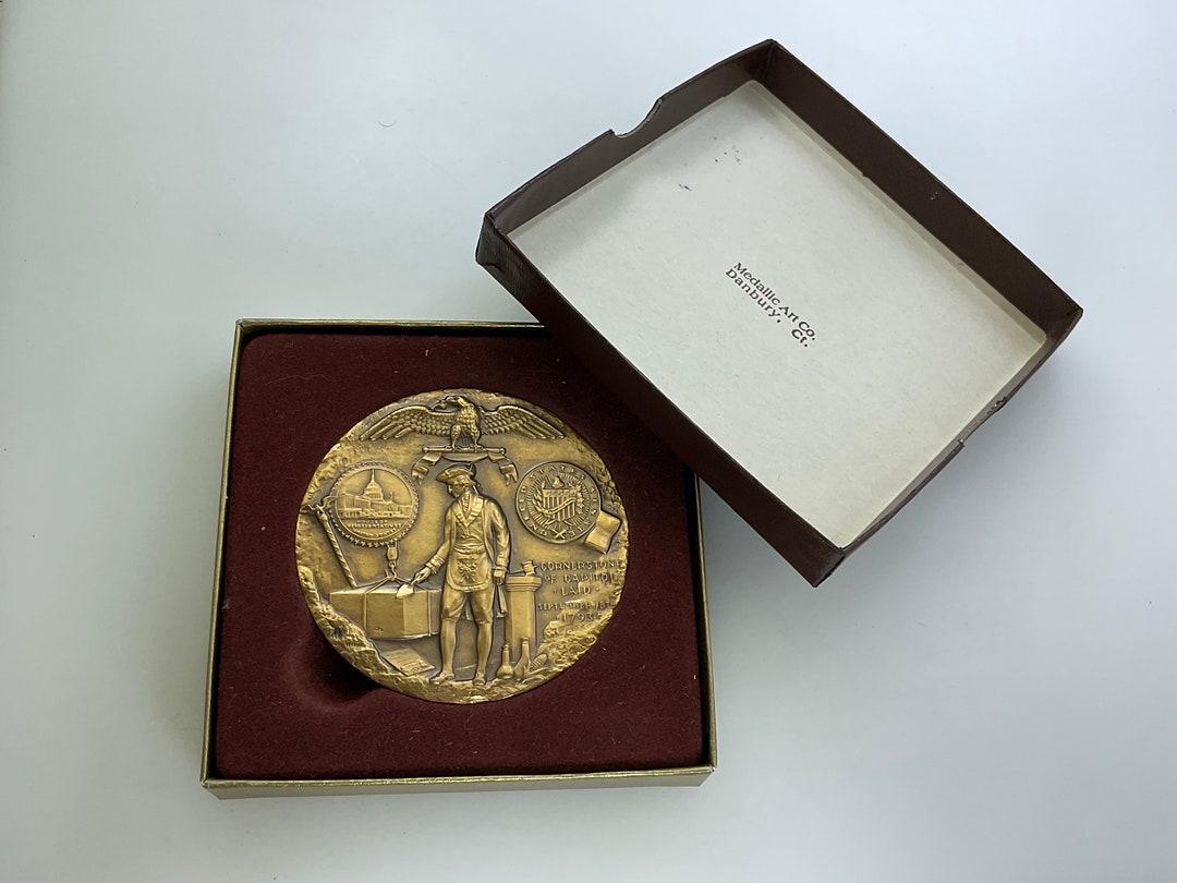 Vintage Medallic Art Co Bronze Round Cornerstone of US Capitol Laid ...