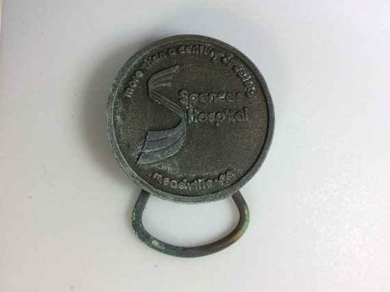 Vintage Old Keychain Brass Round Spencer Hospital Mea… - Gem