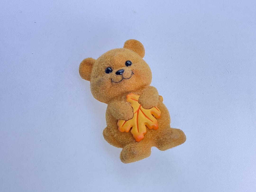 Vintage Hallmark Pin Brooch Fuzzy Bear With Oak Leaf Brown Orange Used ...