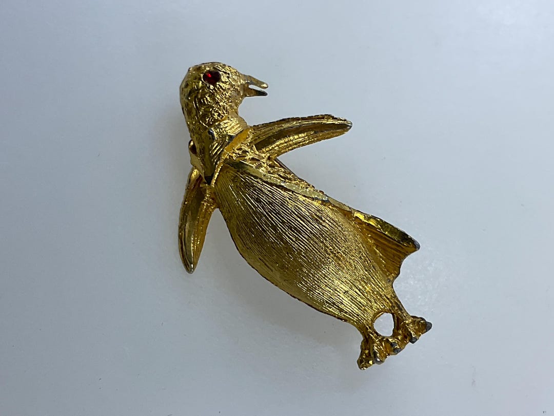 Vintage Pin Brooch Gold Toned Penguin With Red Rhinestone Used - Etsy