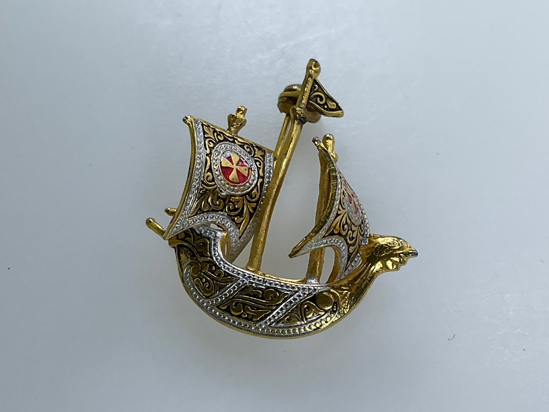 Vintage Pin Brooch Gold Toned Spanish Ship With Red Silver Black Enamel ...