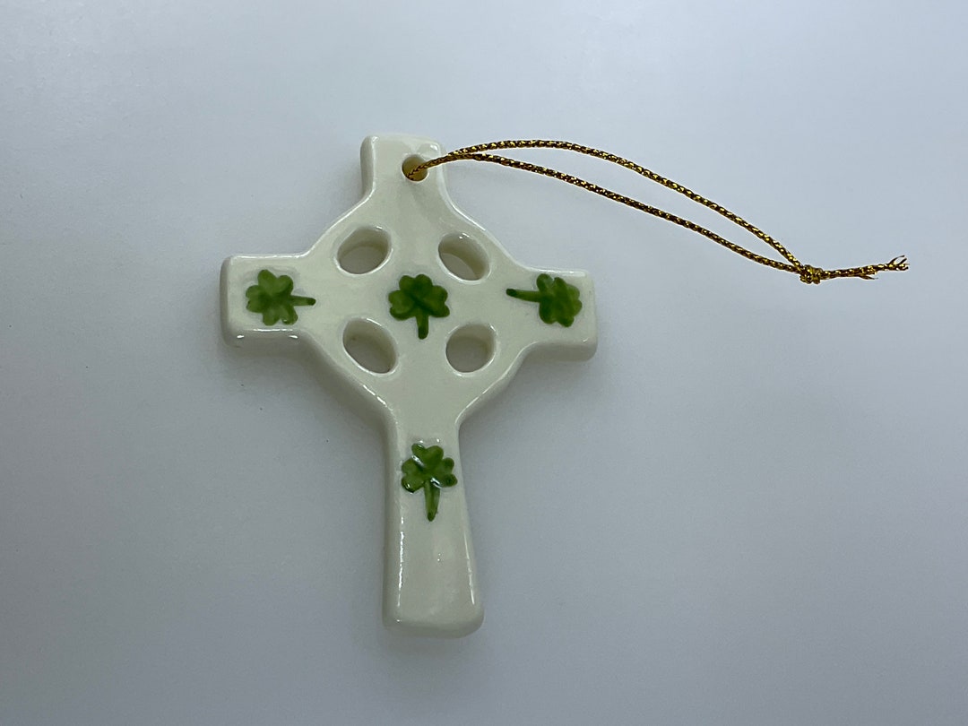 Vintage Ornament White Ceramic Celtic Cross With Green 4 Leaf Clovers ...