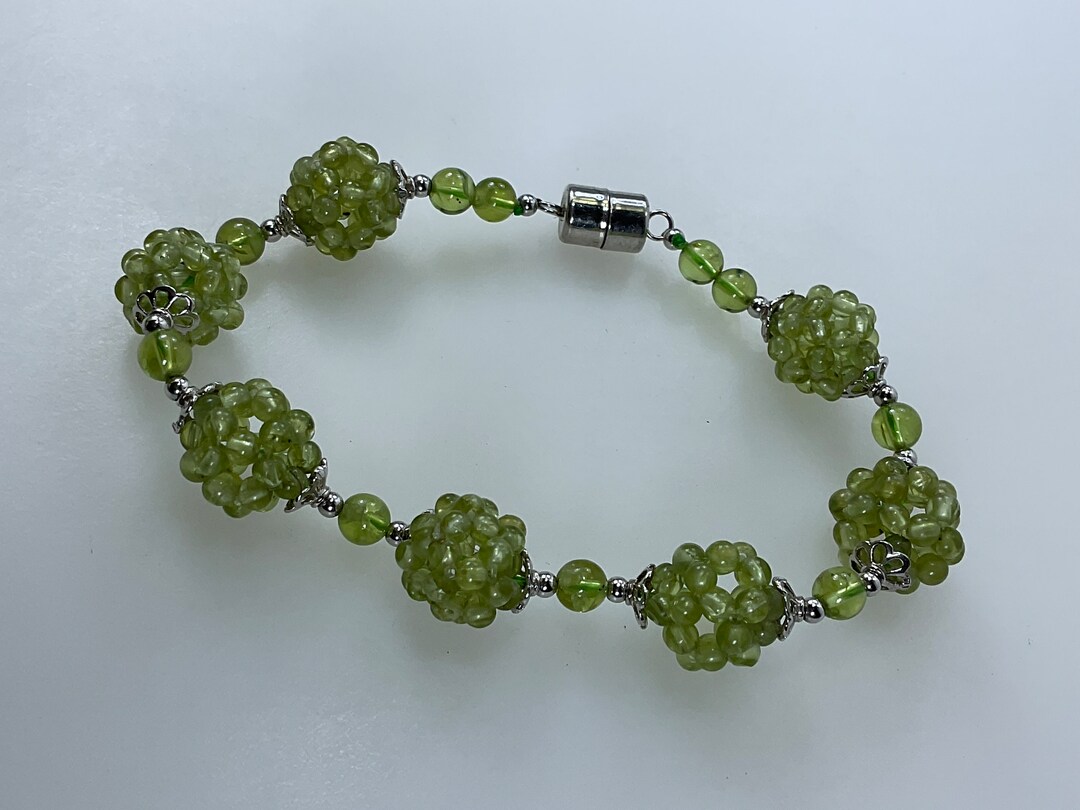 Vintage 8.25 Bracelet With Green Beads Used - Etsy