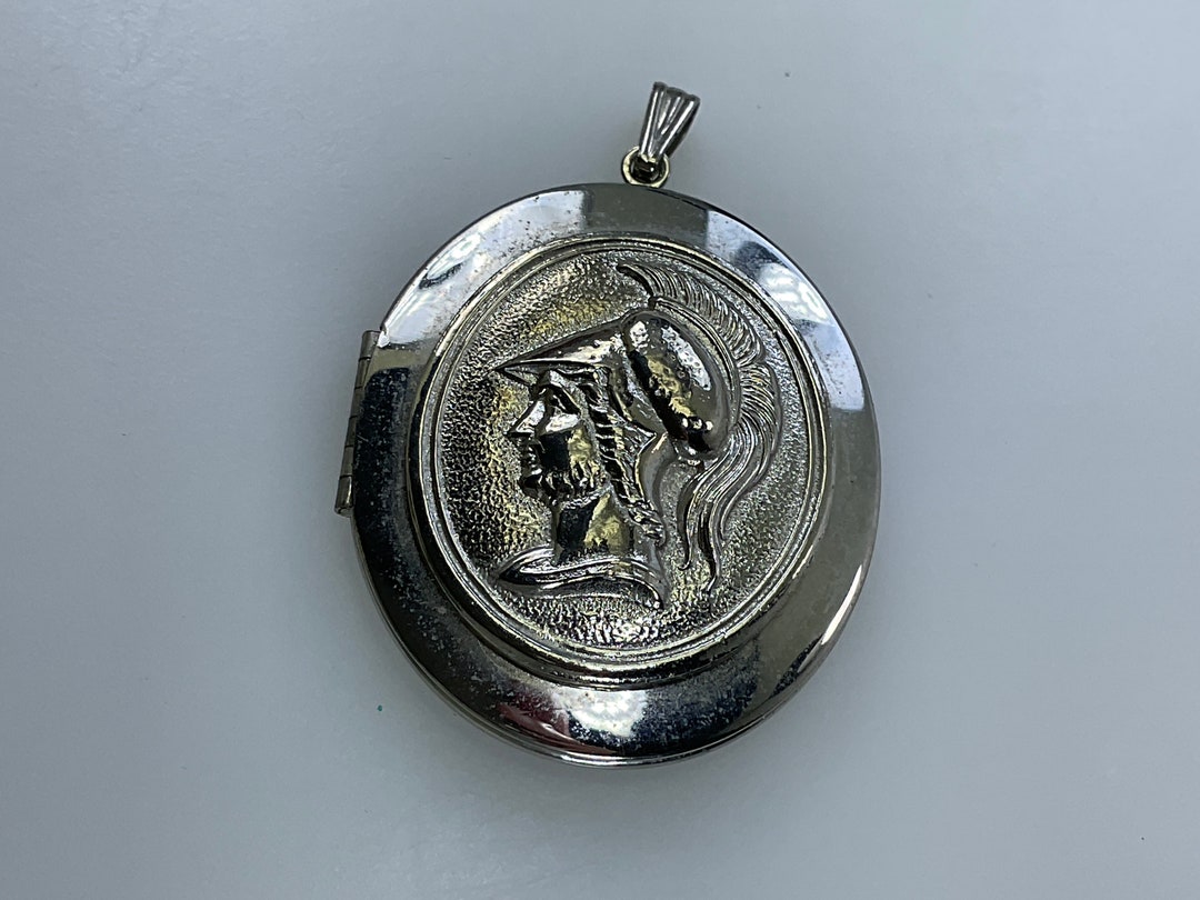 Vintage Pendant Silver Toned Oval Locket With Roman Soldier Profile ...