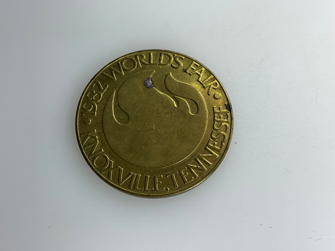 Vintage Souvenir Token 1982 Worlds Fair Knoxville Tennessee Fairfield ...