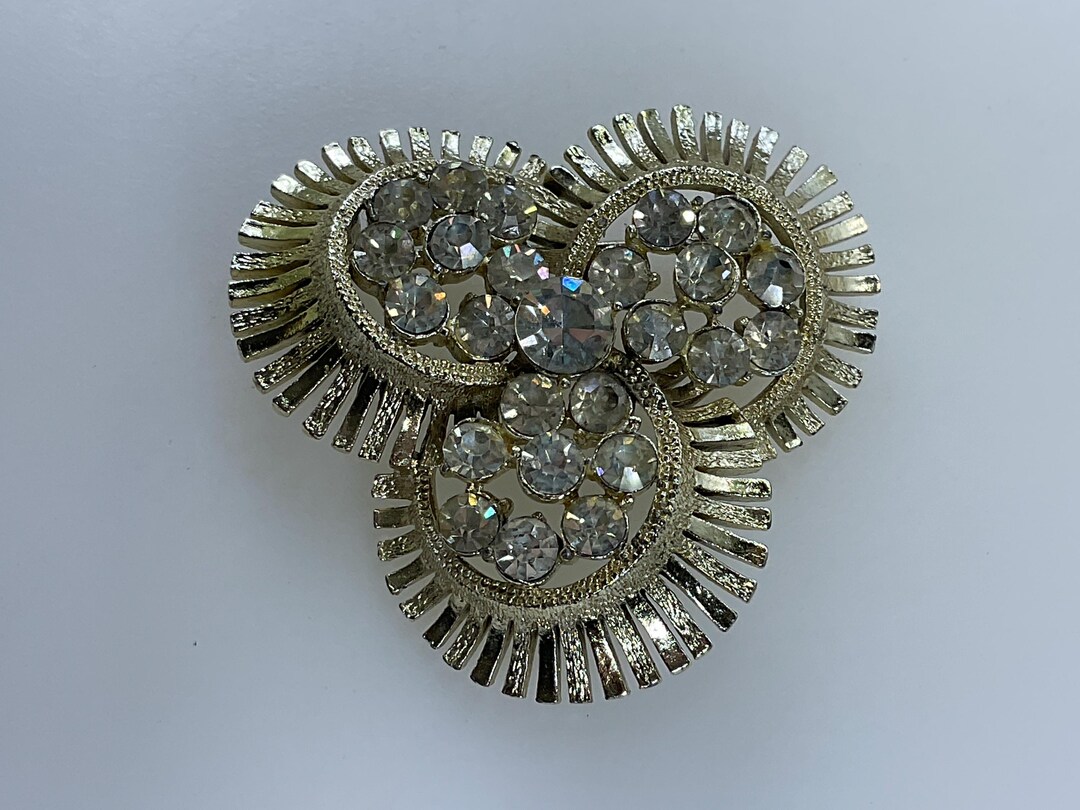Vintage Pin Brooch Gold Toned Triangular Floral With Clear Rhinestones ...