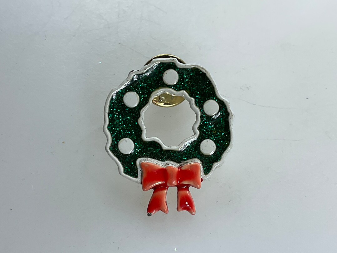 Vintage JJ Pin Brooch Christmas Wreath Green White Red Enamel Used - Etsy