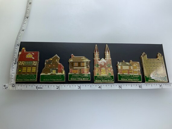 Vintage Pin Set Gold Toned Dickens Village Series Ena… - Gem