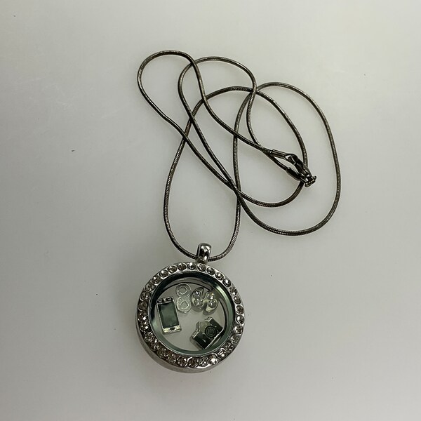 Camera Locket - Etsy