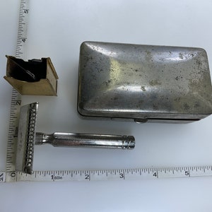 Vintage Ever-ready Safety Razor in Metal Case Used - Etsy