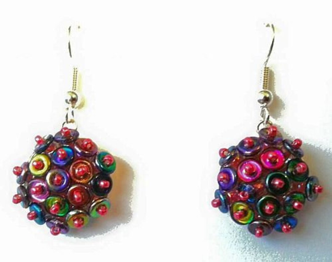 O Bead Earrings Using a Sieve Pendant Beading Pattern to Make Earrings ...