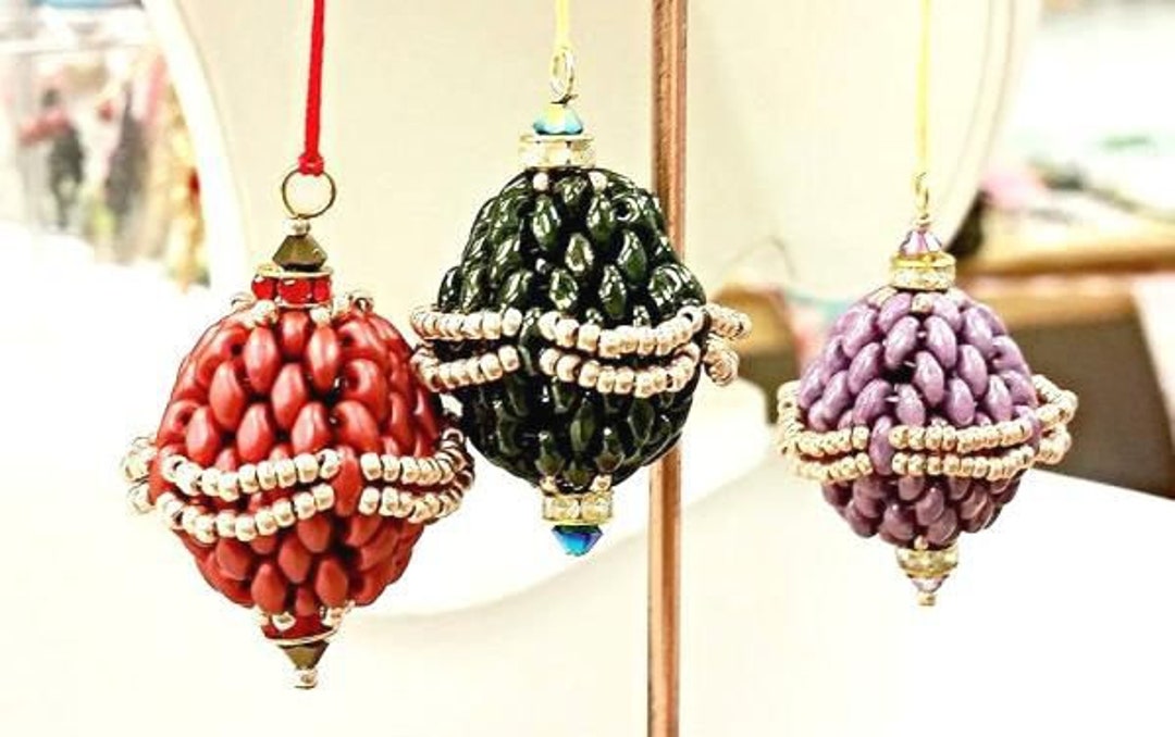 Superduo Beaded Bauble Beading Pattern Christmas Beading Tutorials ...