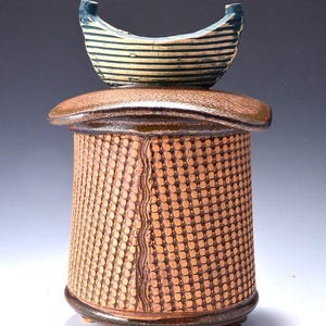 Small Sculptural Stoneware Jar With Boat Knob on the Lid, Rubbed Back ...