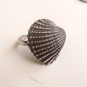 STUNNING Sterling Silver Ring Shell Ring COOL Nautical Ring Best ...