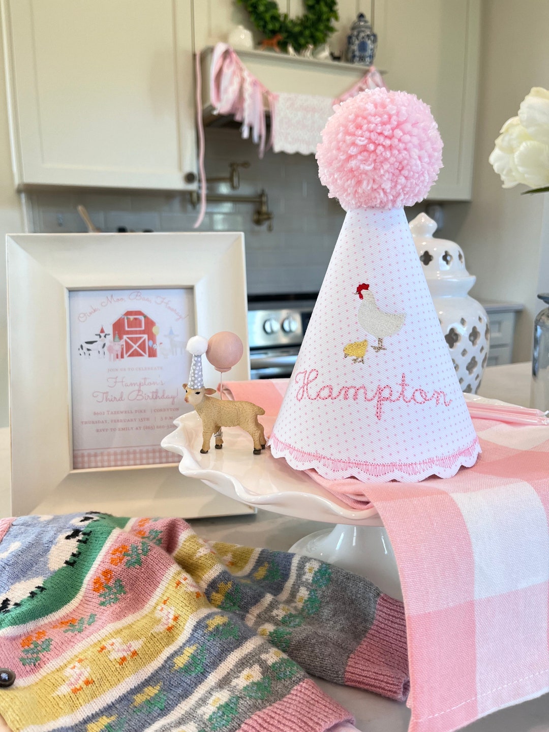 Pink Bitty Dot Hen & Chick Girls First Name Vintage Stitch Birthday ...