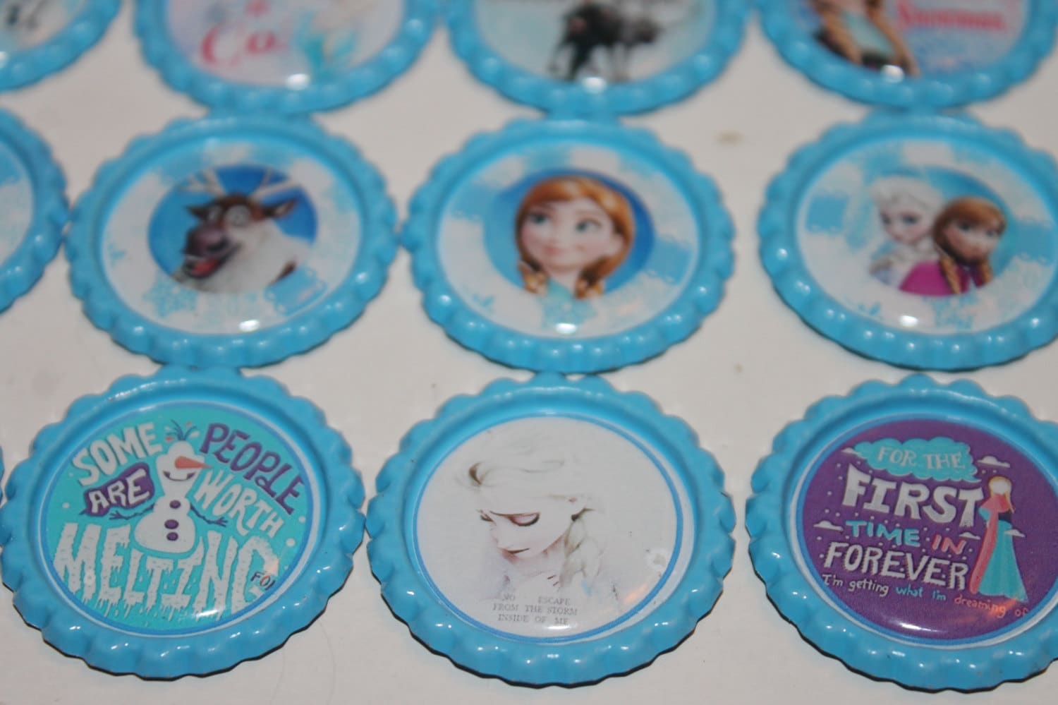 Frozen Theme Bottle Cap Set 1 - Etsy