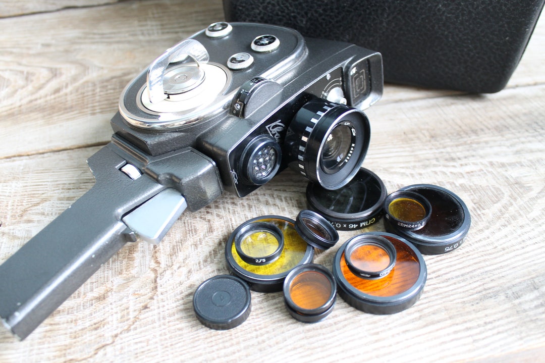 Retro Camera / Vintage Soviet Movie Camera Zenit Quartz 2M / Vintage ...