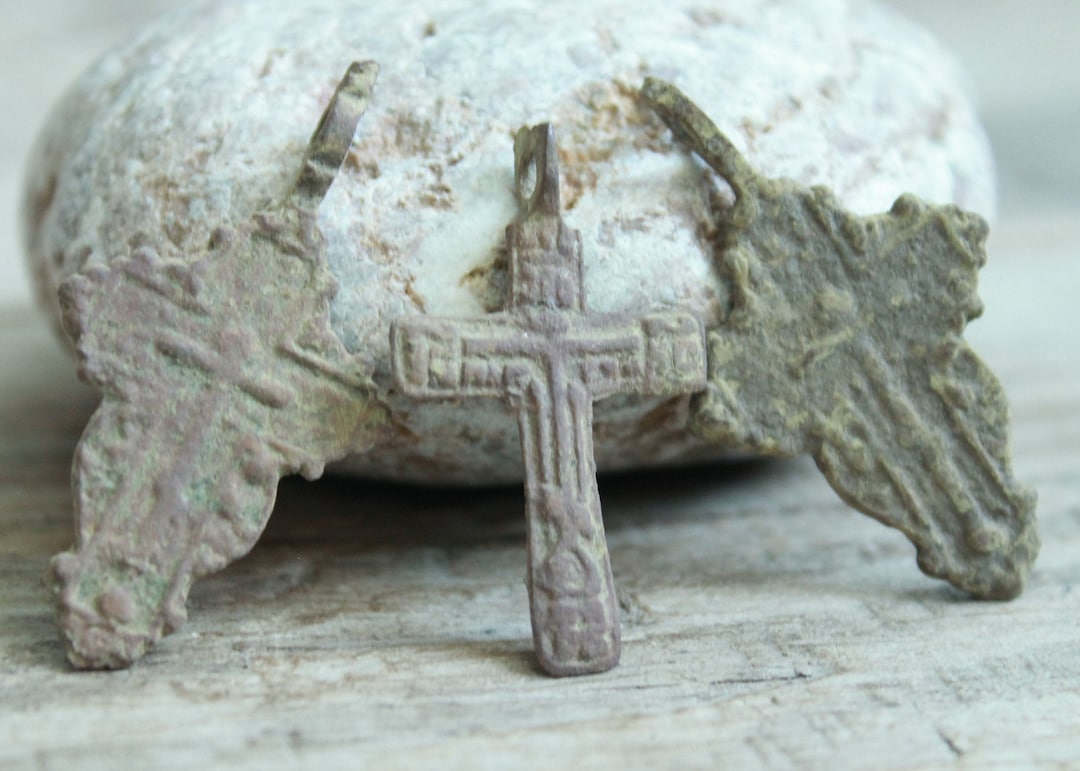 Lot of 3 Ancient Crosses , 1.5" - 1.3" (40-35 Mm), Medieval Jewelry ...