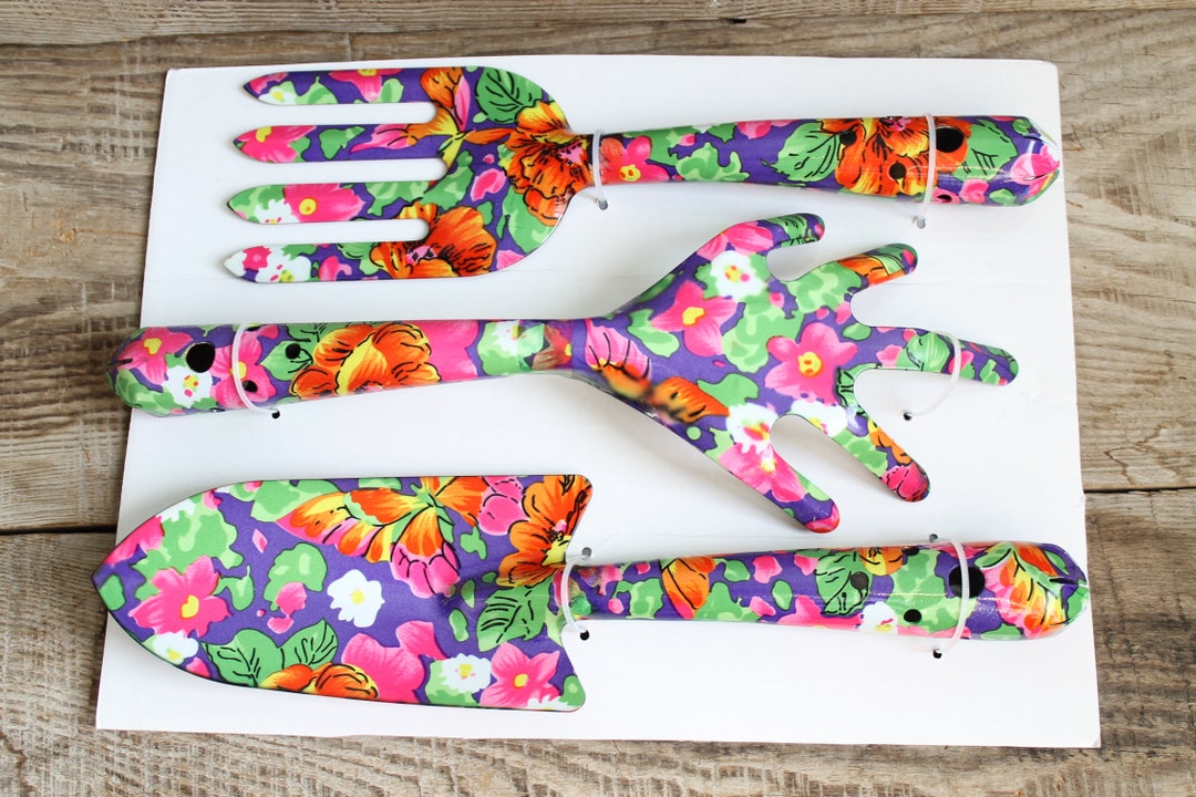 Vintage Garden Tools, Set of 3, Digging Shovel Rake Hoe Gardener's ...