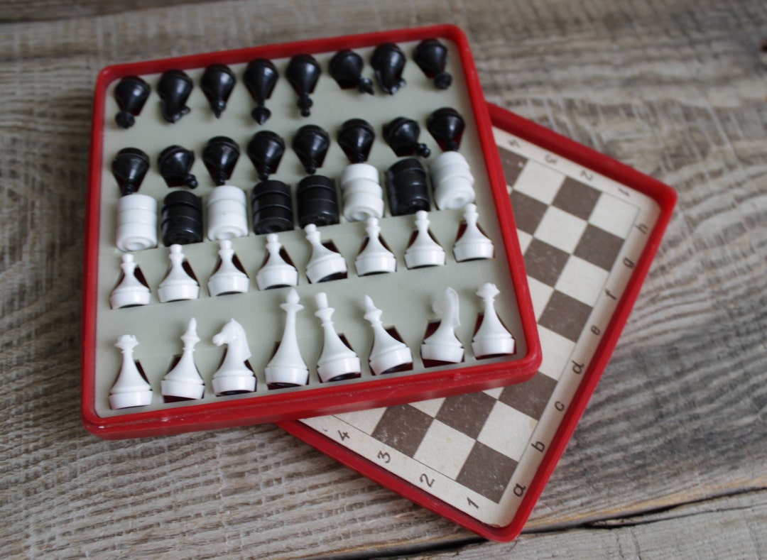 Mini Chess Set, Road Set of Chess and Checkers With Magnets, Vintage 80 ...