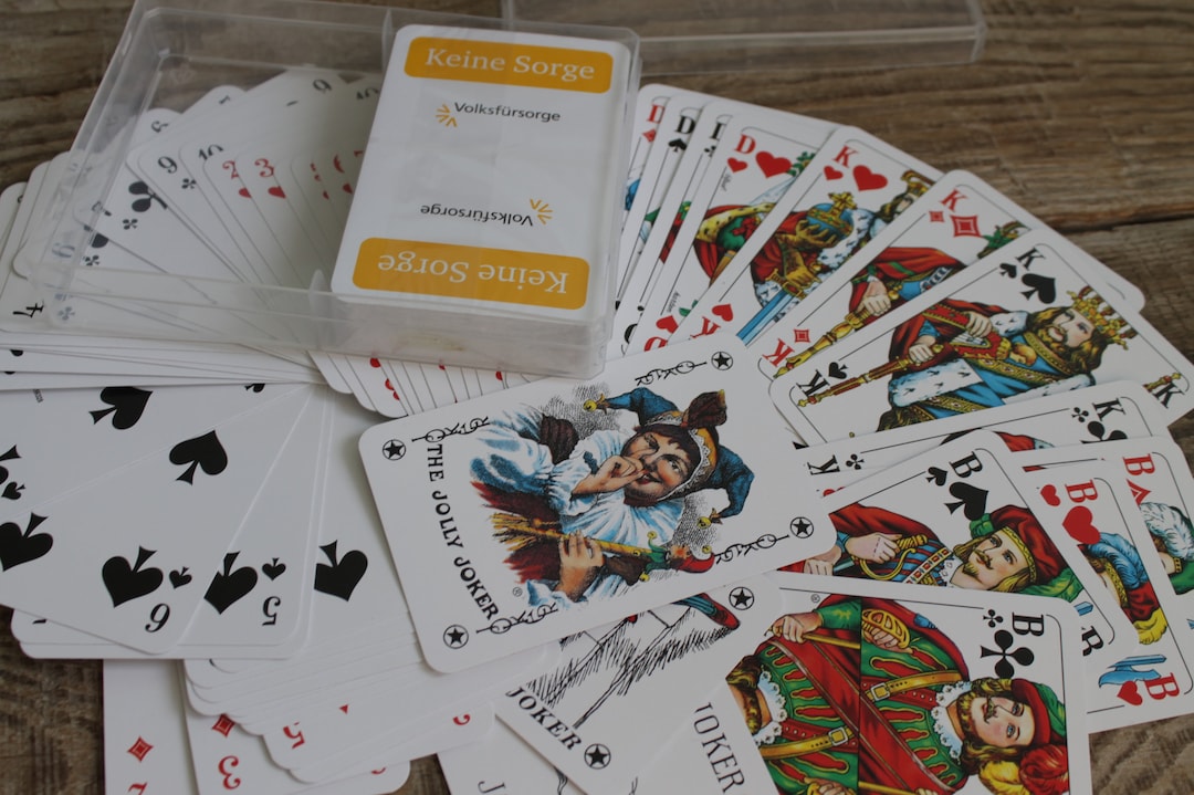Vintage Playing Card Decks: Set of 2, 55 Cards (3 Jokers) - Etsy