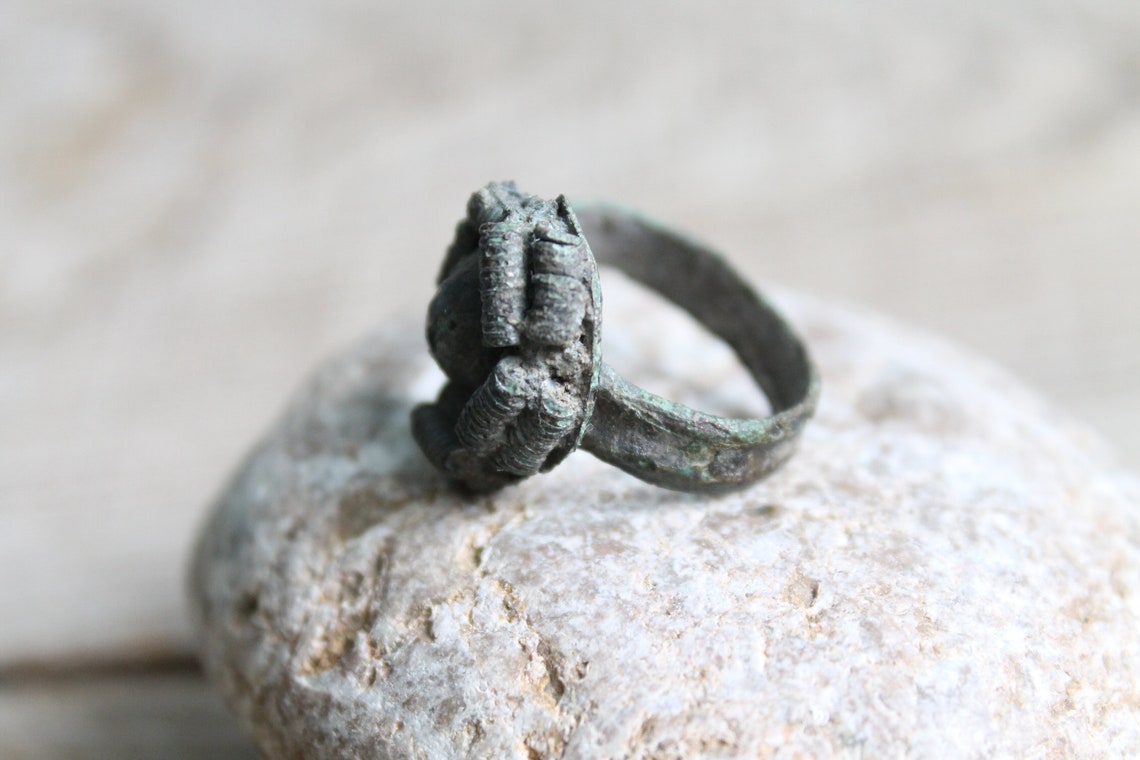 Rusty Ring ... Antique ring ... 18 mm 8 P ... | Etsy