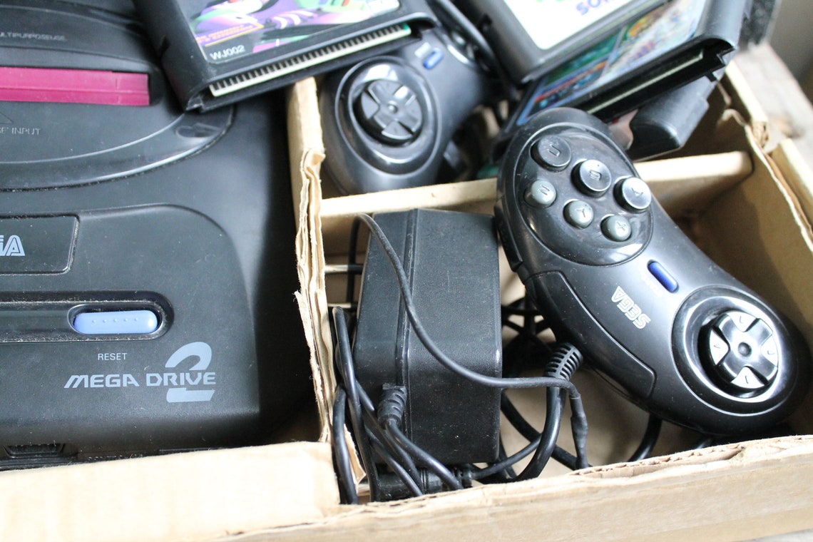 SEGA MEGA DRIVE 2 / Video Game Console / 16 Bit / 2 - Etsy