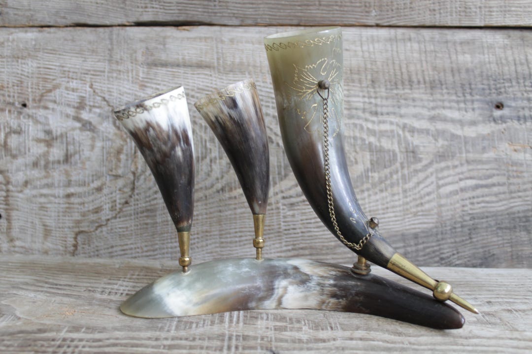 Set of 3 Drinking Horn Cups on Plate, Drinking Set From Natural Horn ...