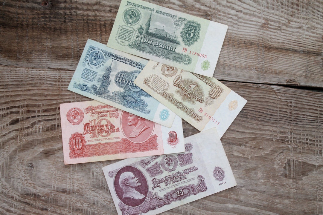 Vintage Soviet Banknotes / Paper Money Set of 5 ...1961 Year... 1, 3, 5 ...