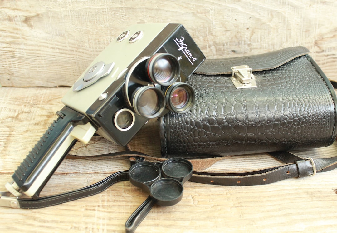 Genuine Old Vintage Soviet Movie Camera - Ekran 4 - 8mm - Vintage ...