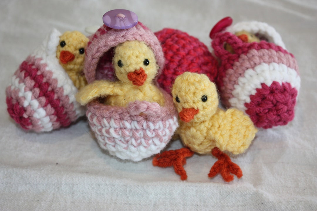 CROCHET PATTERN: Hatching Chick Eggs - Etsy