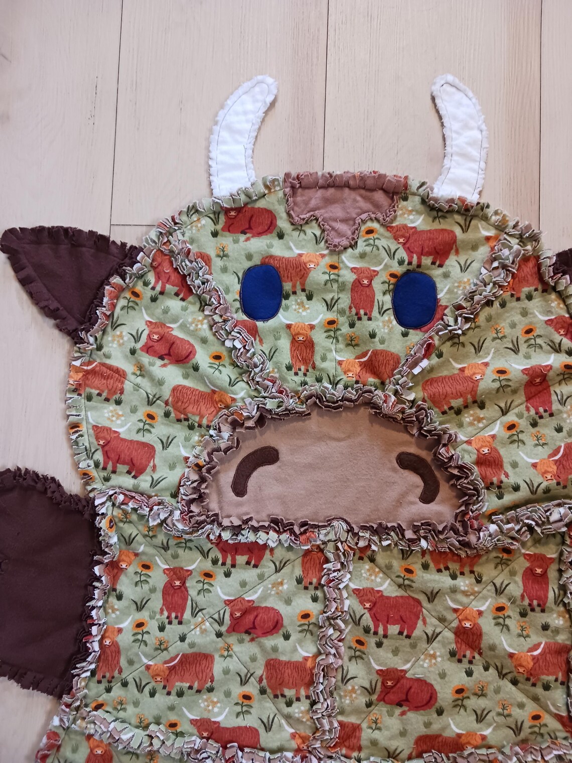 NEW - SUNNY the Highland Cow Rag Quilt RTS - Free Shipping - Etsy
